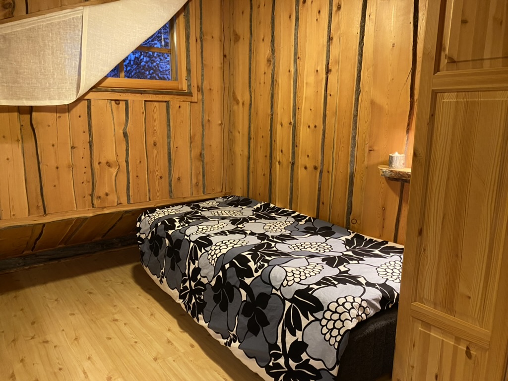 About the cabin | Welcome to Levi Log Cabin!